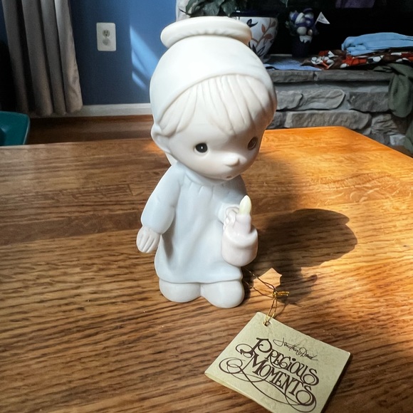 Precious Moments | Art | Vintage Precious Moments Porcelain Figurine ...